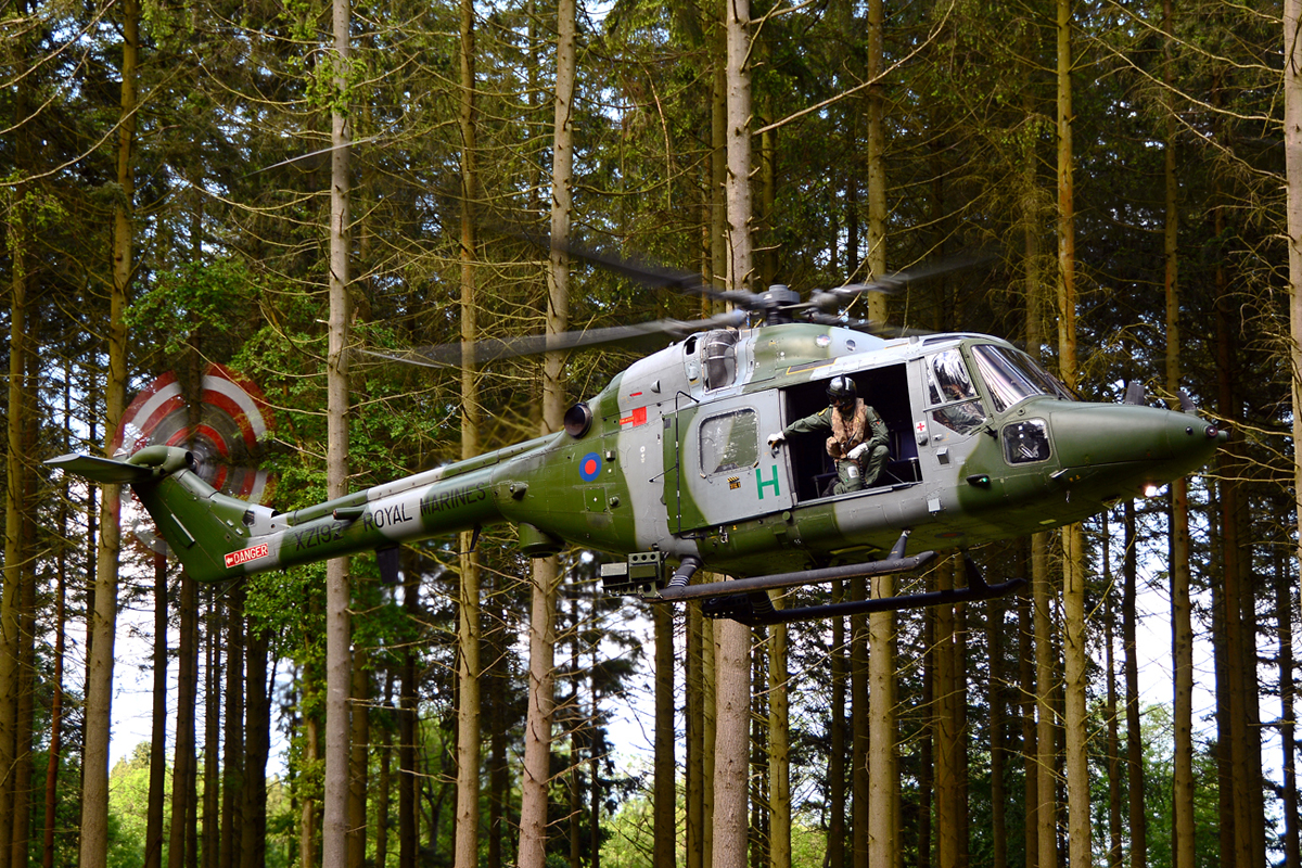 Army Air Corps Lynx AH7 Retirement - AeroResource