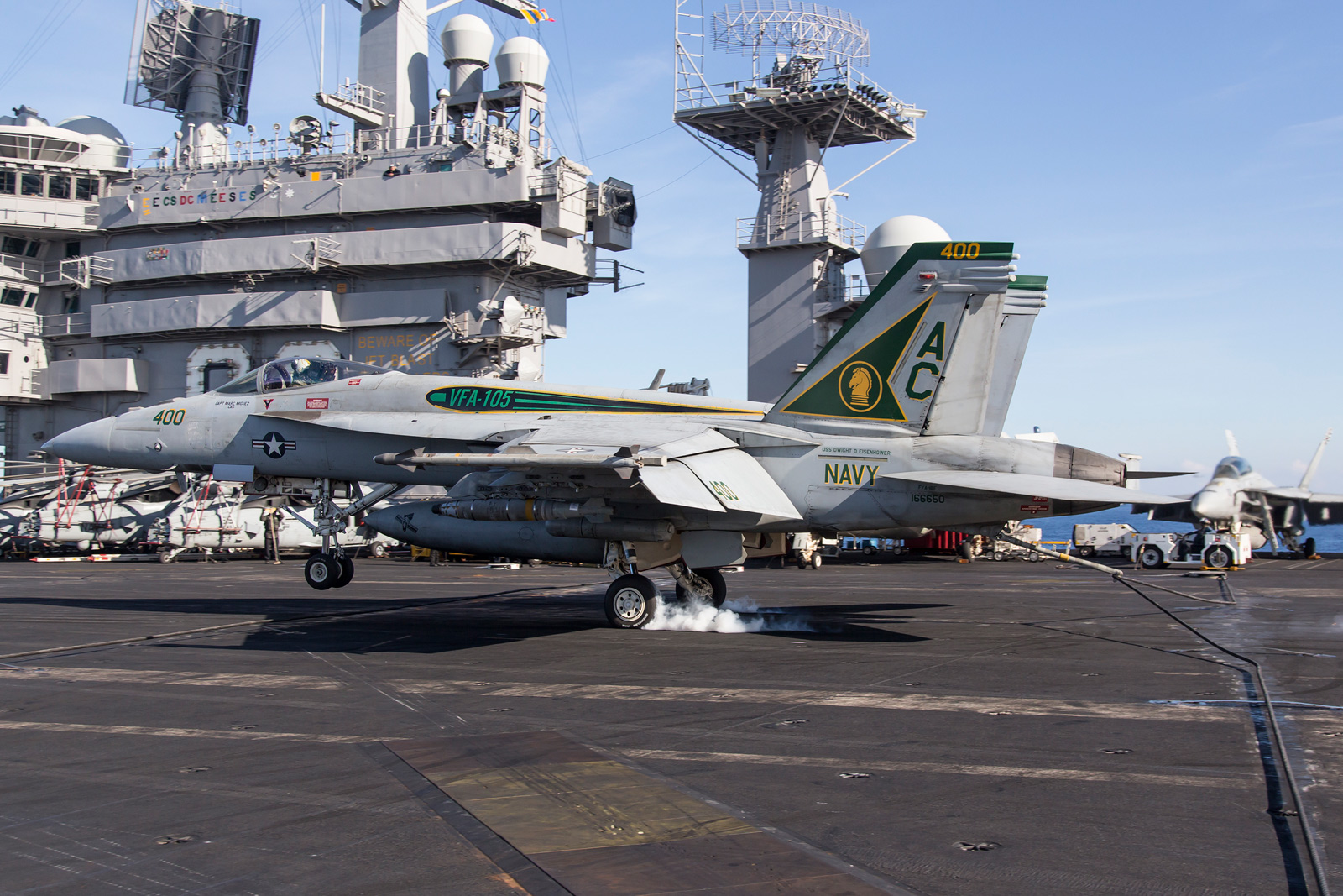 USS Dwight D Eisenhower - Operation Inherent Resolve - AeroResource